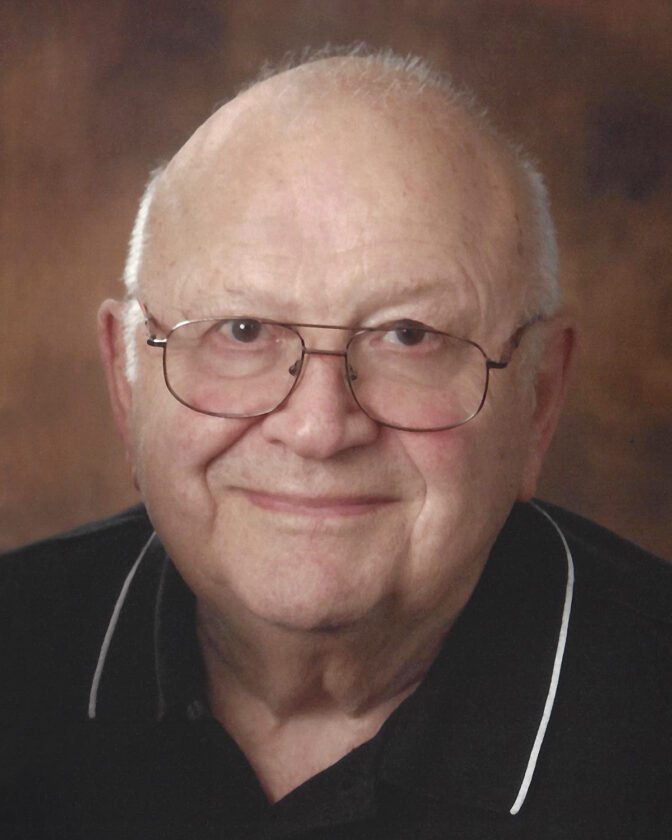 Ervin Weishaar | News, Sports, Jobs - Minot Daily News